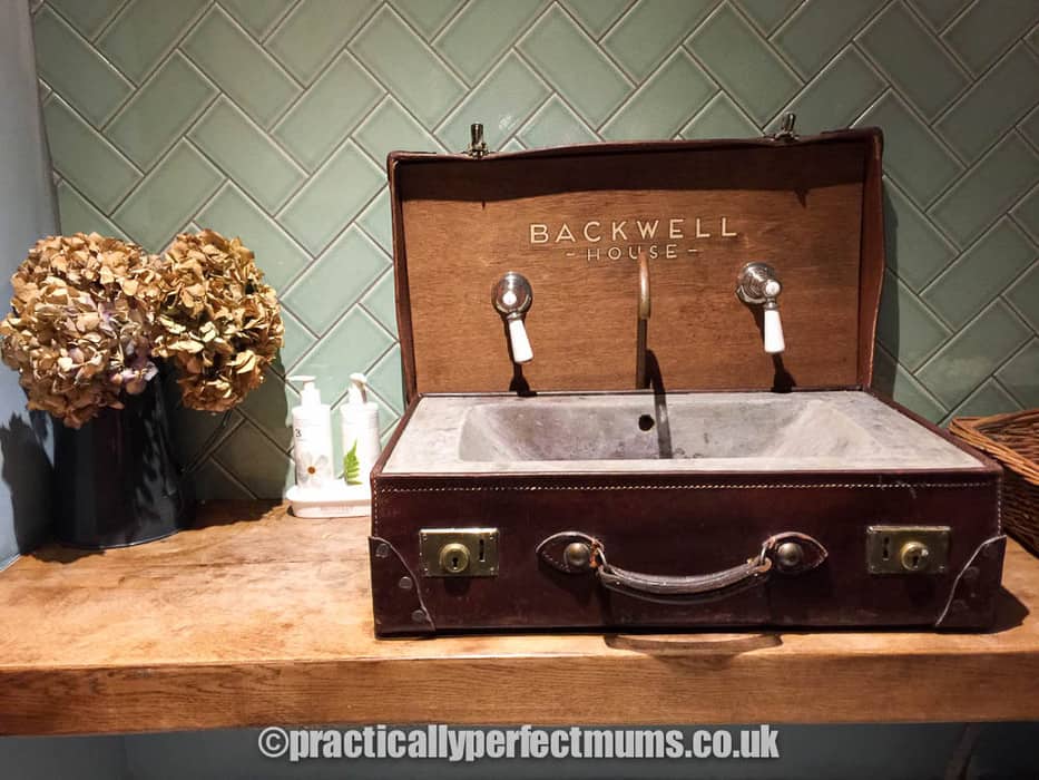 Ace Places to Eat Around Bristol: Backwell House Hotel